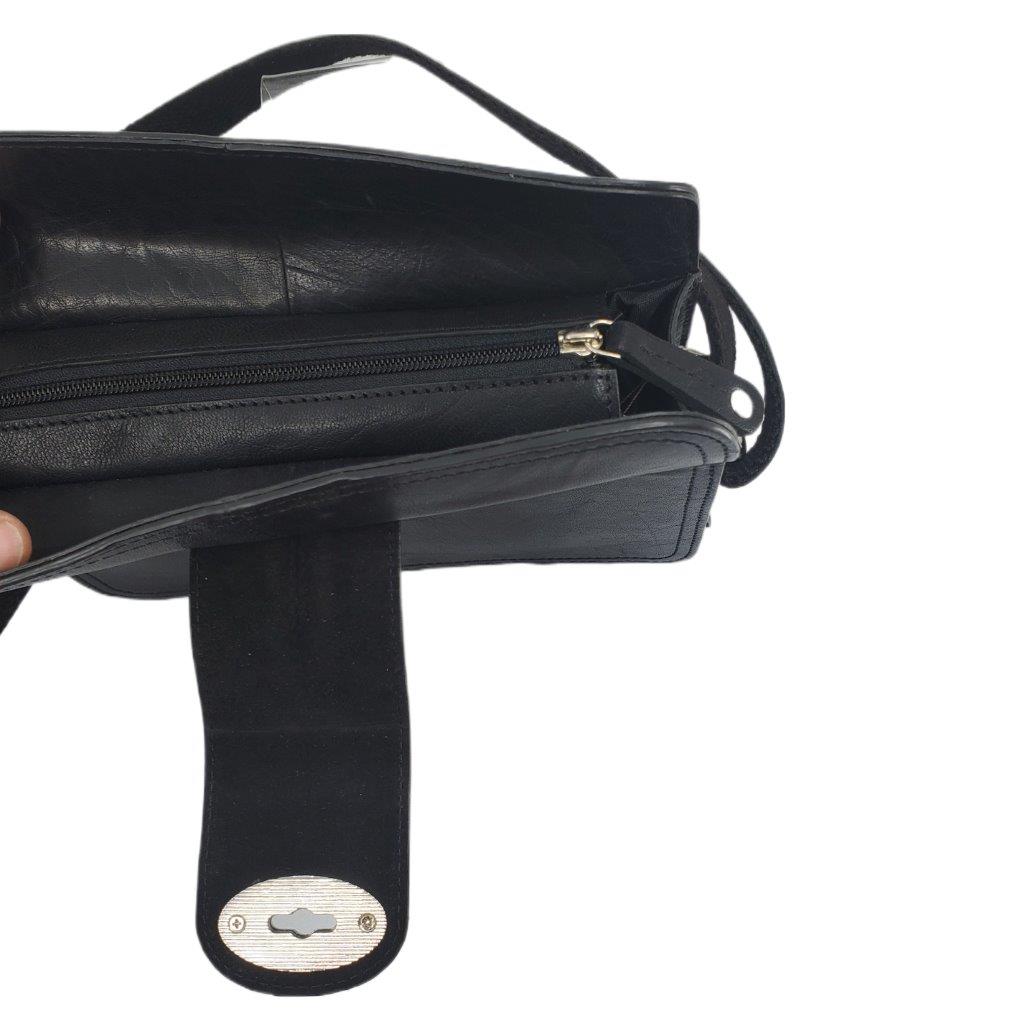 Ex Display lather shoulder bag in Black leather – Bolla Bags